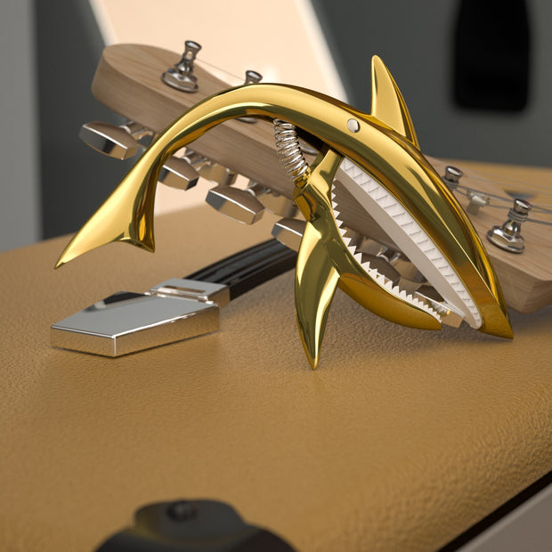 Shark-bite Design Guitar Capo – Custom Amp Covers